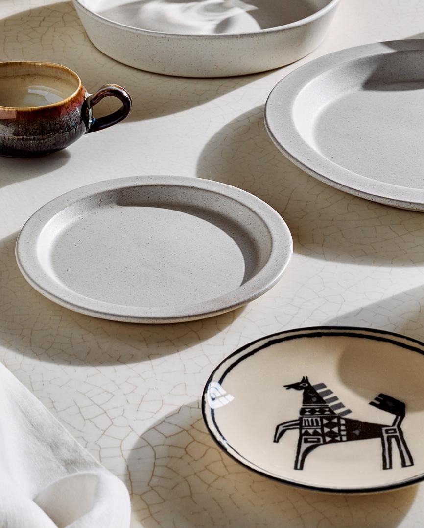 Modern Furniture Store & Contemporary Home Decor for Canada | CB2 Canada