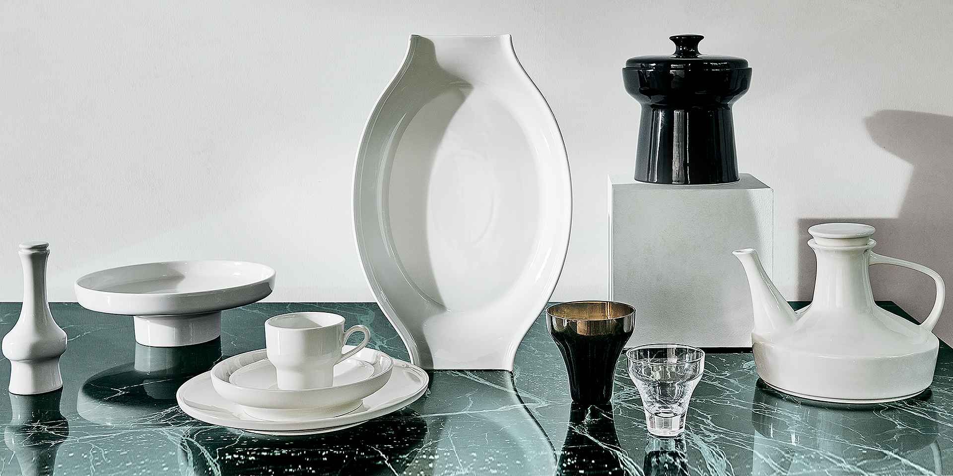 Modern Furniture Store & Contemporary Home Decor Online | CB2