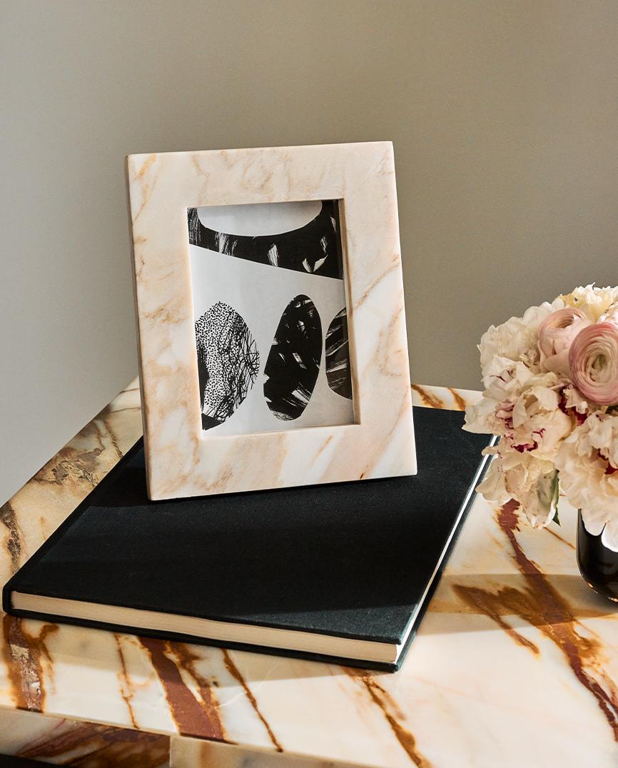 Modern Serving Platters, ServingTrays & Serving Boards | CB2 Canada