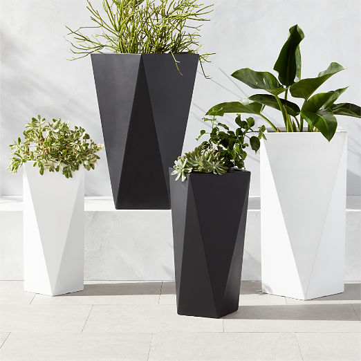 Modern Outdoor Planters, Planter Bowls & Plant Pots for the Patio, Deck ...