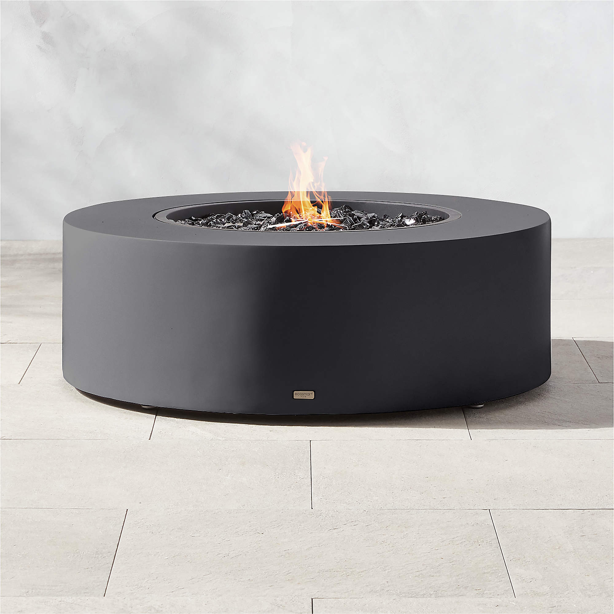 Ark Round Graphite Black Concrete Fire Table | CB2