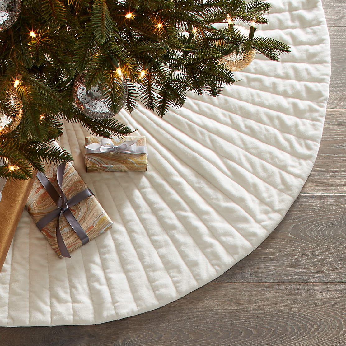 Pax Matte White Wood Bead Holiday Garland 120" | CB2