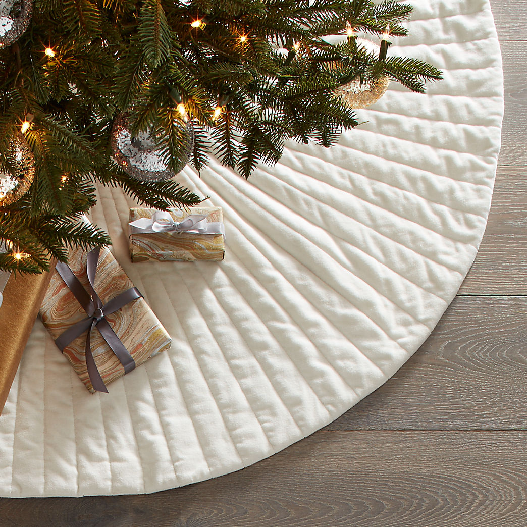 Modern Christmas Tree Skirts | CB2 Canada