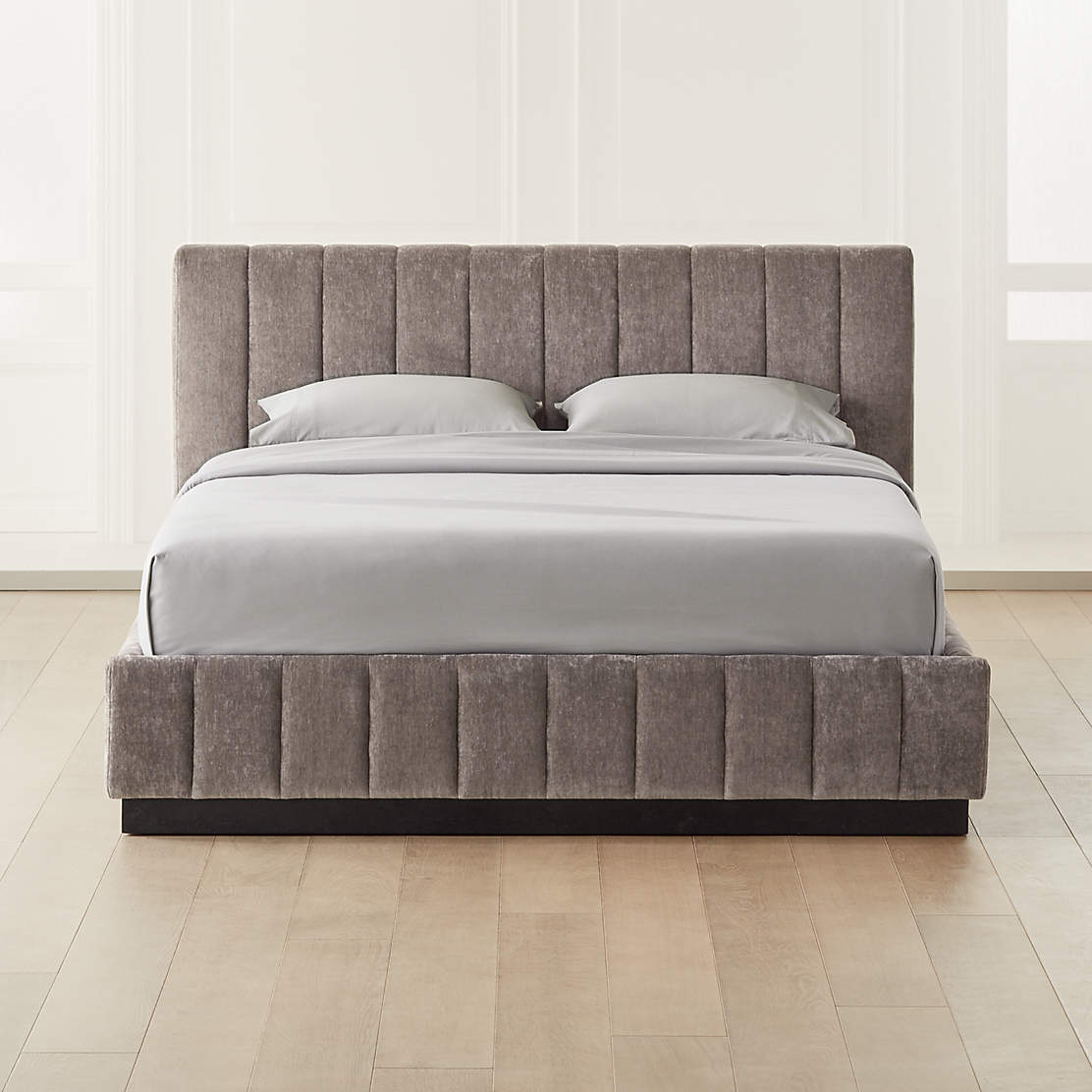 facade white upholstered bed | CB2 Canada