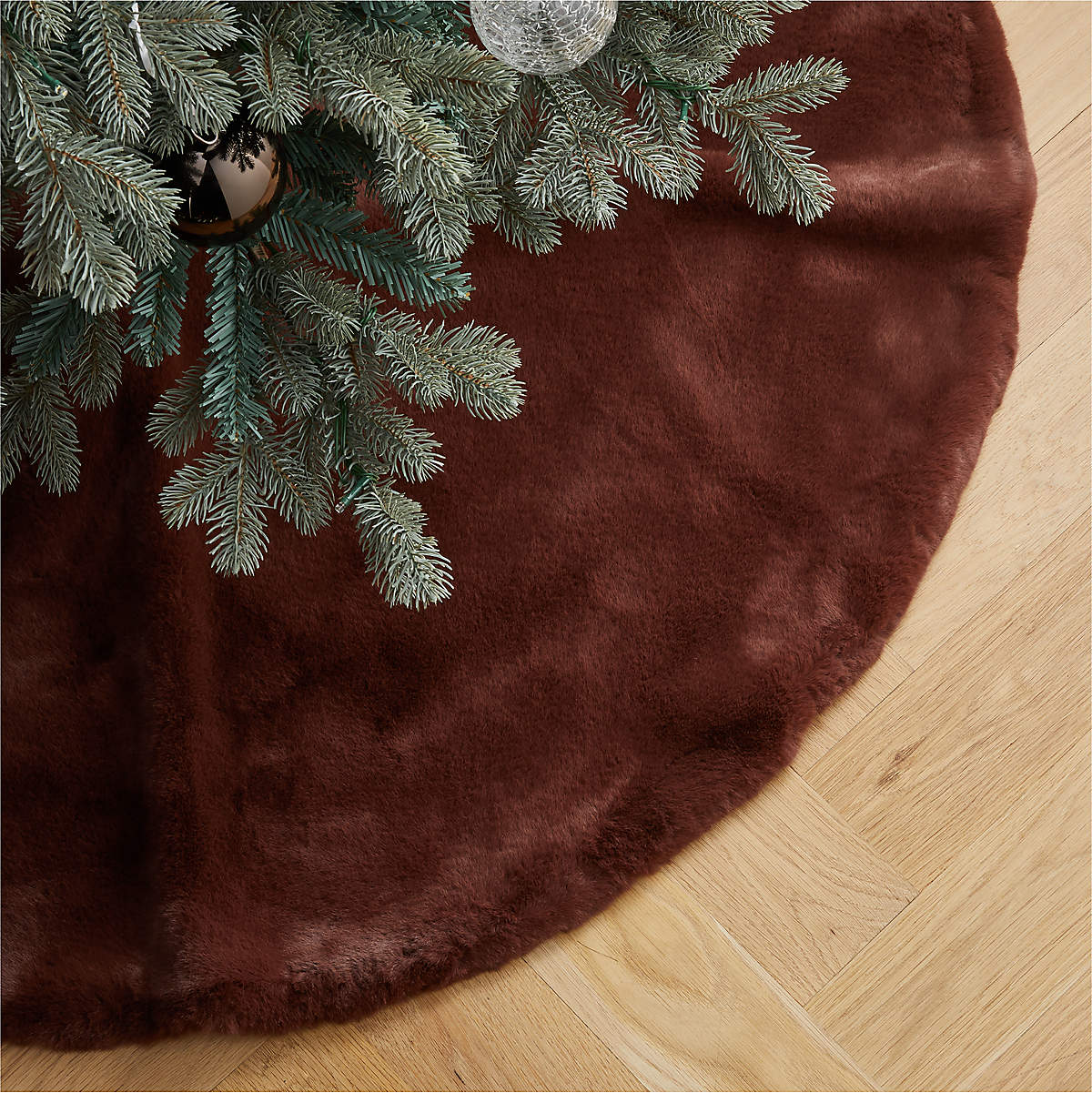 Harlee Sienna Brown Faux Fur Christmas Tree Skirt + Reviews | CB2