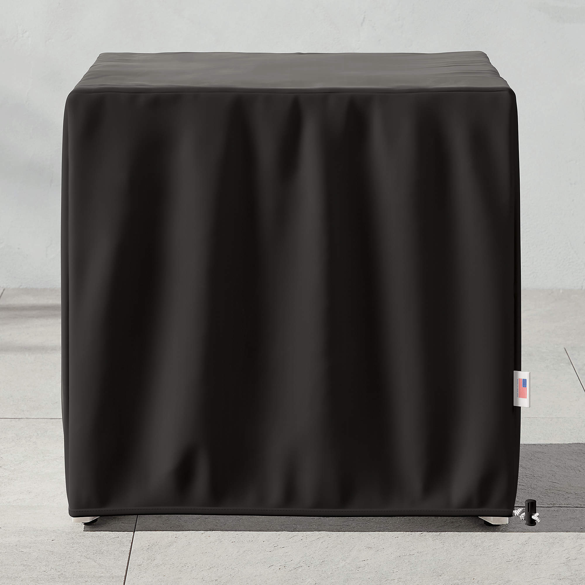 Ilise Outdoor Side Table Cover | CB2