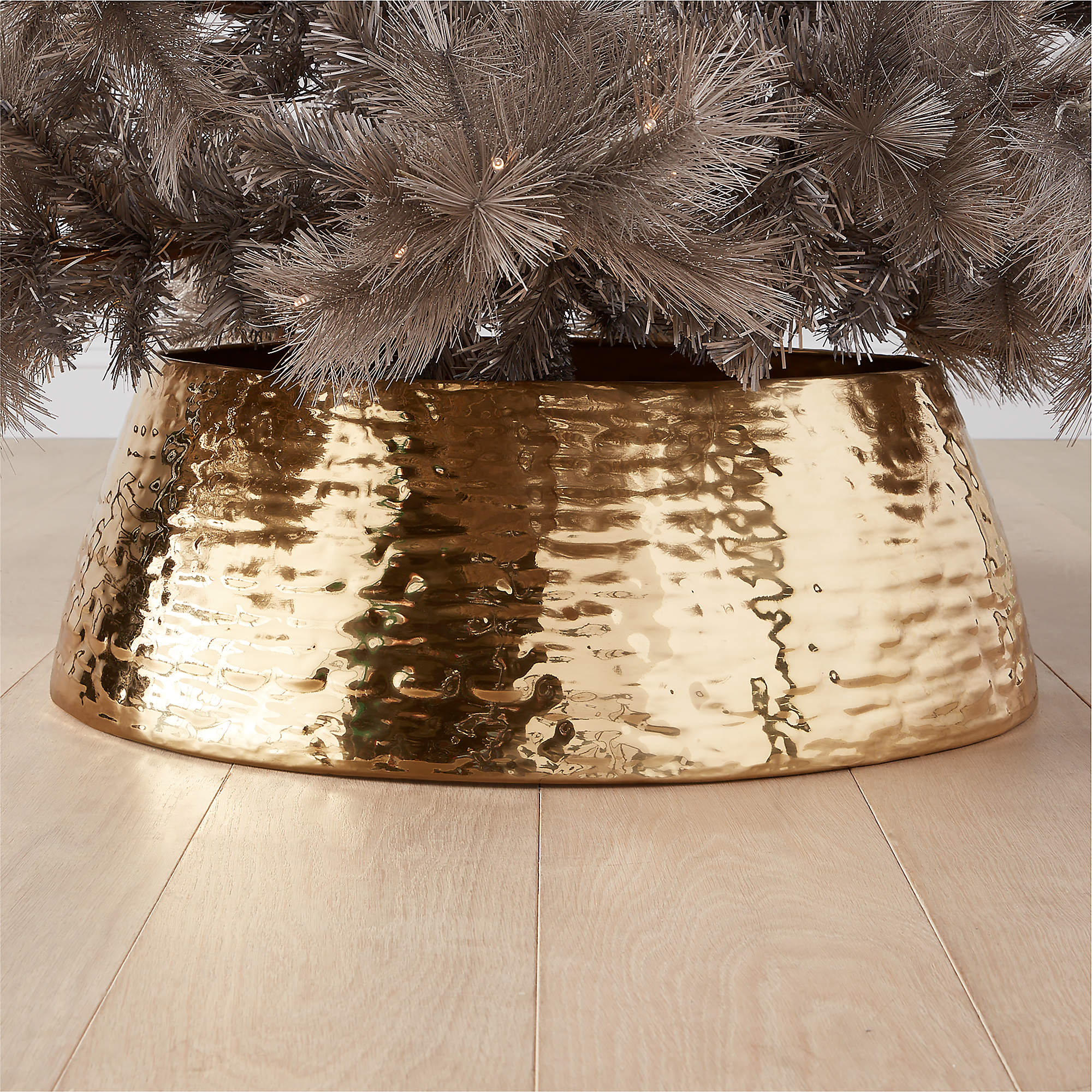 Liquid Brass Christmas Tree Collar | CB2