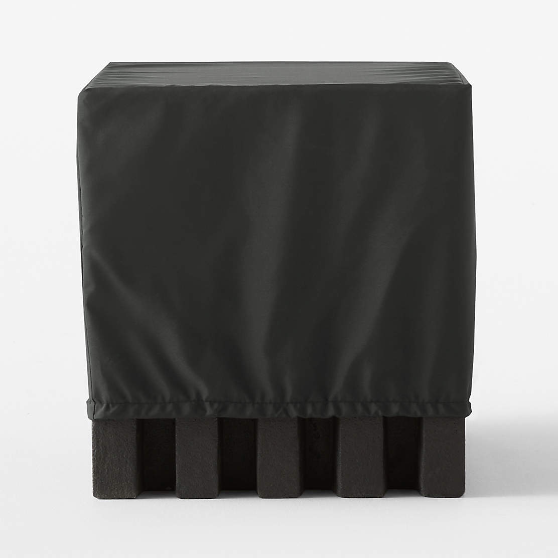 Ilise Outdoor Side Table Cover | CB2