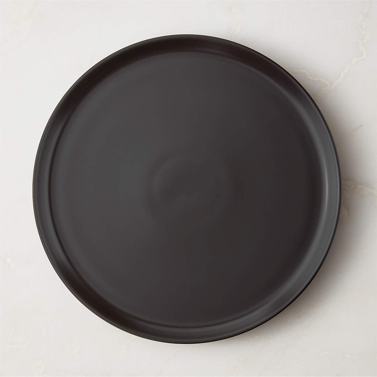 Mori Matte Black Dinner Plate + Reviews | CB2 Canada