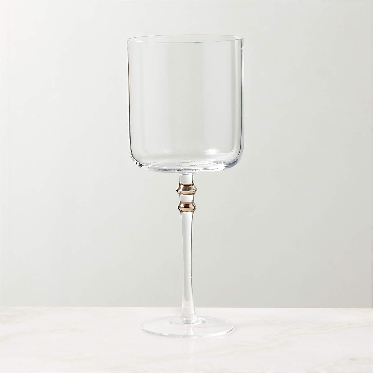 Olivia Clear Red Wine Glass Cb2 Canada