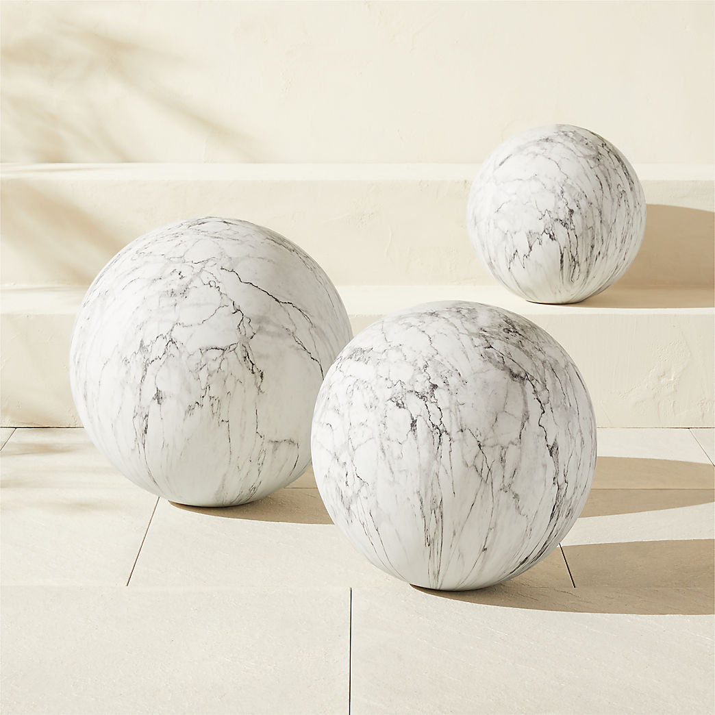 Modern Outdoor Accessories for Patios, Decks & Porches | CB2