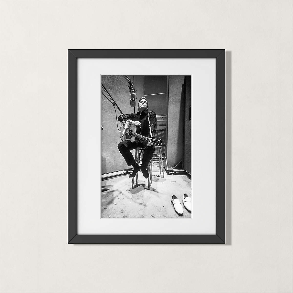 'Johnny Cash in the Studio' Black & White Art Print in Black Frame 21.5 ...