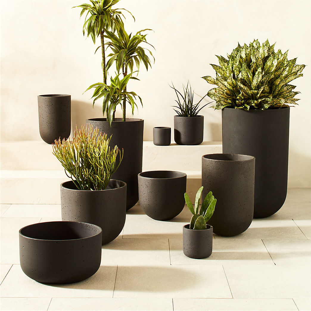 Modern Planters: Indoor Hanging Planters, Floor Planters & Planter ...