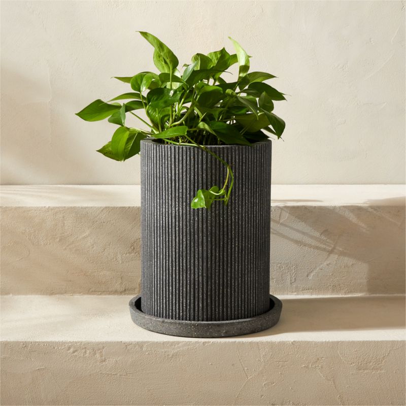 Stari Light Grey Indoor/Outdoor Small Planter with Saucer | CB2 Canada
