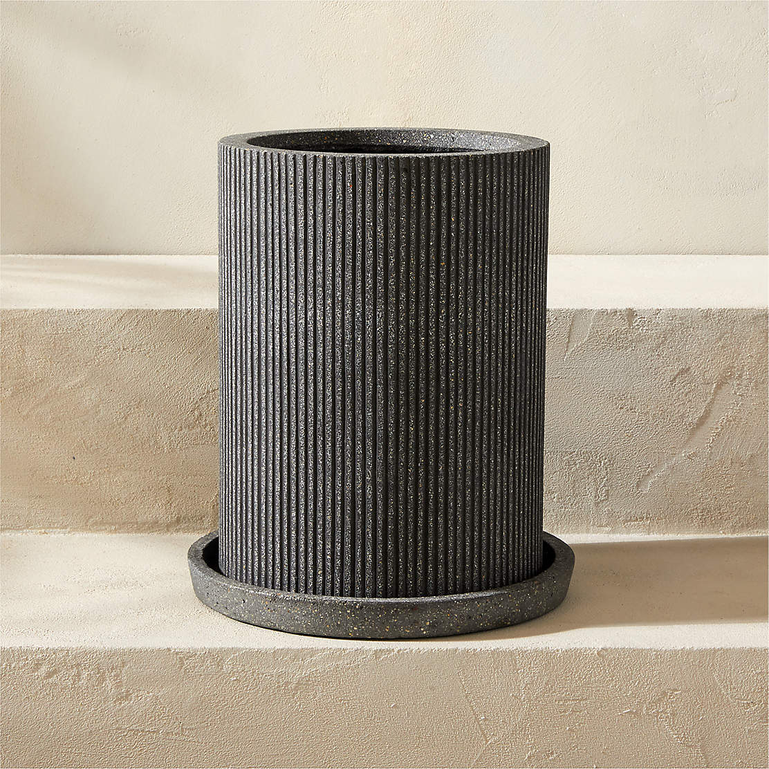 Ash Square Dark Grey Cement Indoor/Outdoor Planter Small + Reviews ...